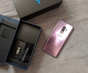 Android Robot rocks out as desktop Pal Bot speaker [CONTEST]